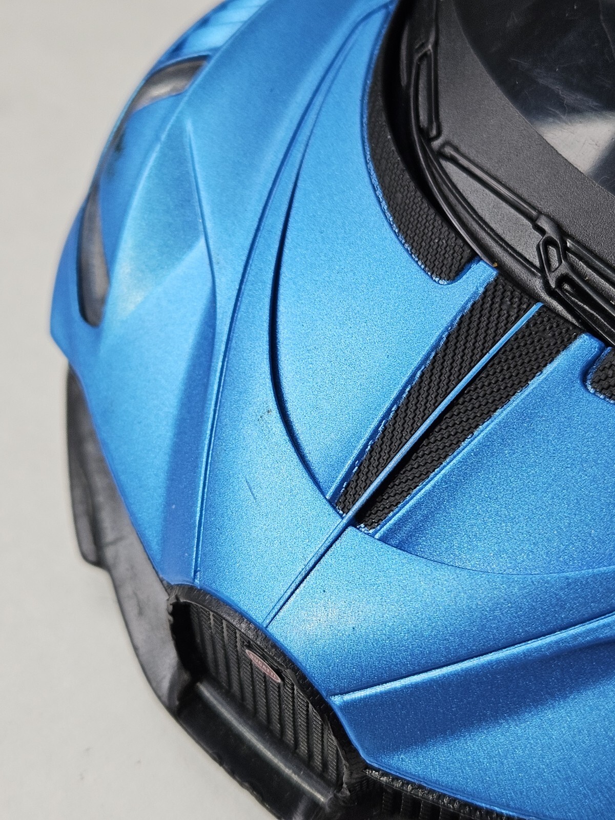 Bugatti Remote Control Car 1:24 Officially Licensed Bugatti Divo no ...