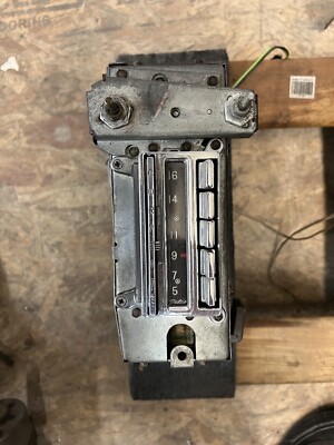OEM 63L-67 C2 Corvette AM/FM Radio | eBay