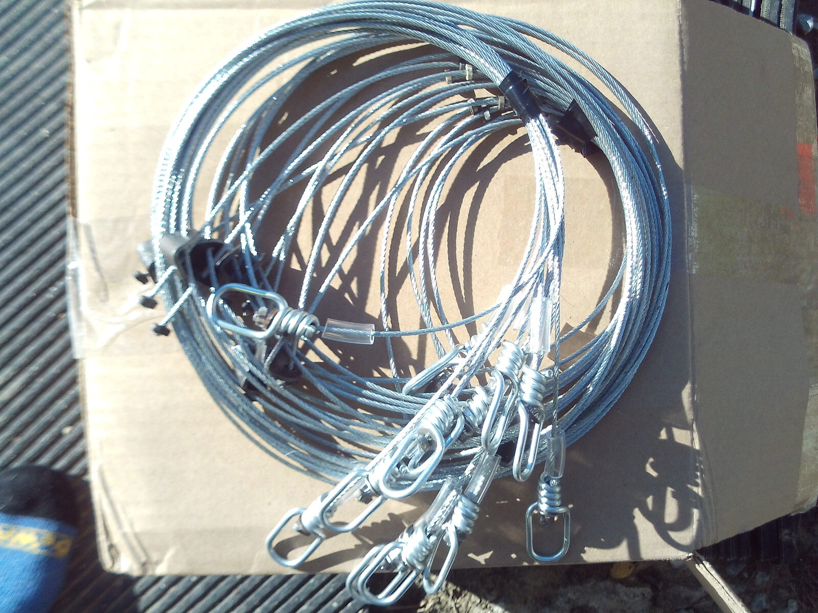 RACCOON FOX COYOTE Snares 3/32 7x7-48 inches long Deer Stops Clear tube ...