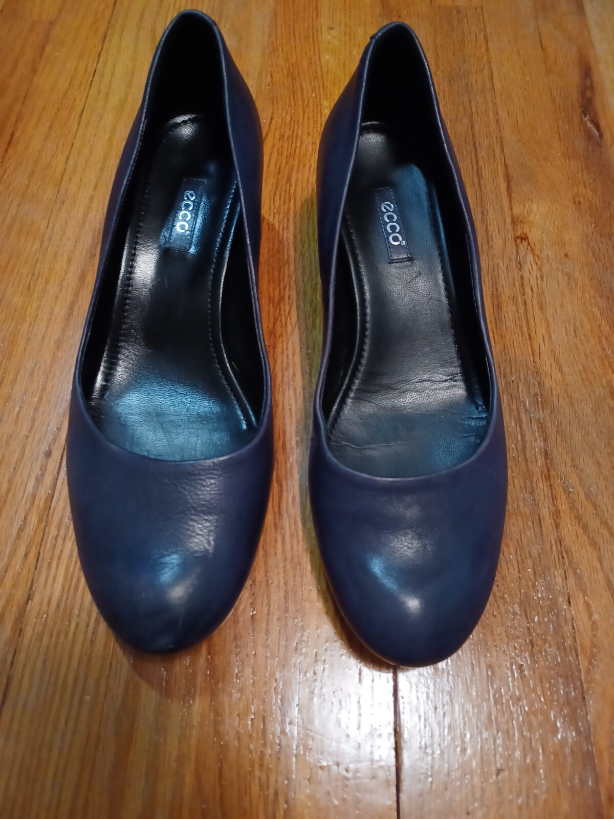 Ecco Blue Leather Pumps - Gem