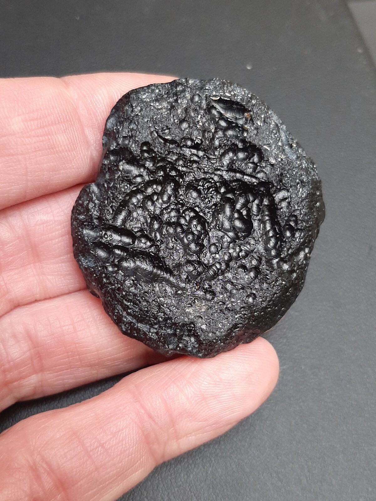 Tektite Indochinite disc 34,01g / 4,6 cm - Meteorite Impact Glass ...