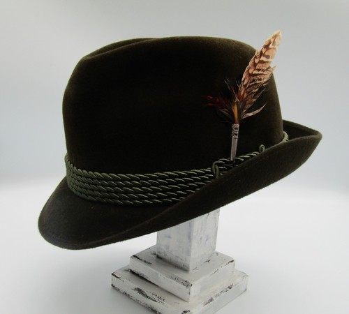 OCTOBERFEST ALPINE BAVARIAN FELT HAT W/ FEATHER 22 3/4" circumference ...