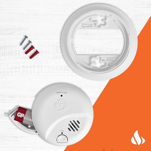 First Alert Smoke Alarm, Battery-Operated Detector with Test & Silence ...