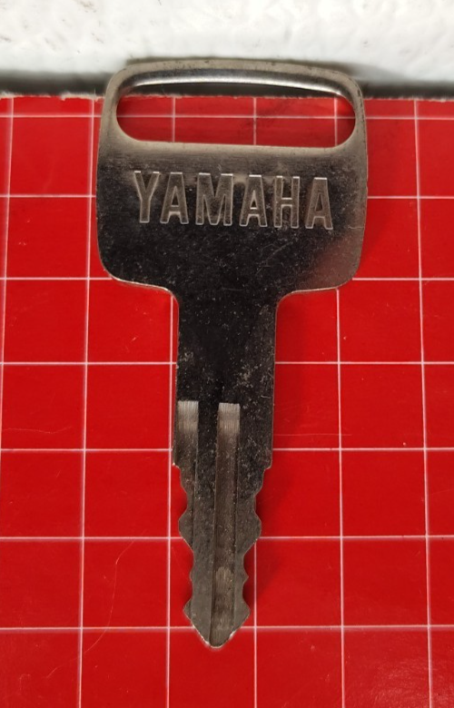 GENUINE YAMAHA Boat Marine Engine Ignition Starter Key Number (721) OEM ...
