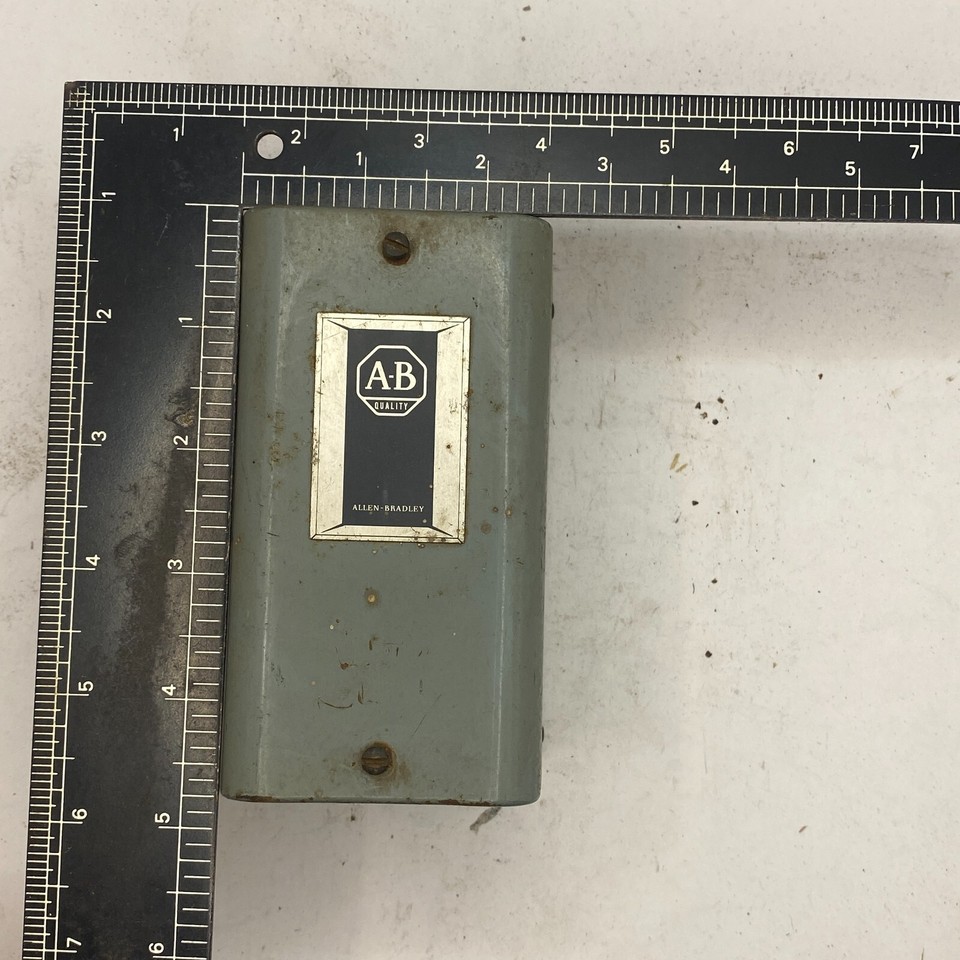 Allen Bradley 700-C020A4 Contactor 700-C201A1 10A 600V 120V Coil USA ...