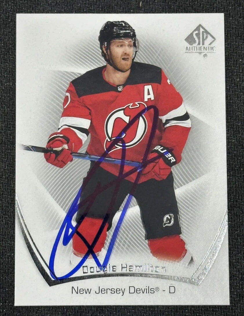 2021-22 SP Authentic Signed #32 Dougie Hamilton - Card Autographed Auto ...