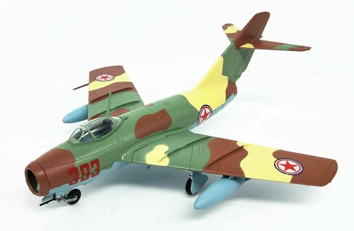 Easy Model 1/72 MiG-15 Plastic Fighter Model #37134 | eBay