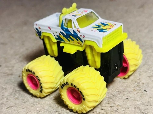 Rare 91 Road Champs Motorized Neon Chevy Square Body 4x4 Monster Truck ...