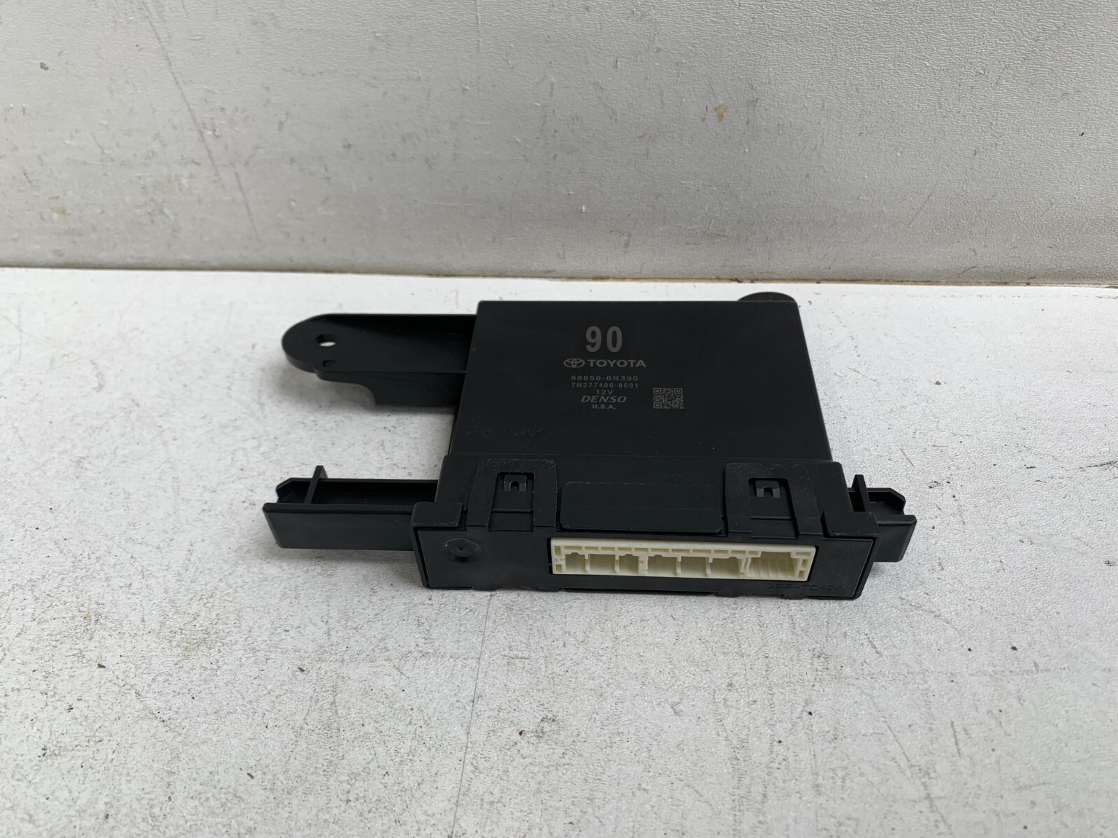 2019 2020 2021 TOYOTA RAV4 XLE AC AIR AMPLIFIER MODULE 88650-0R390 OEM ...