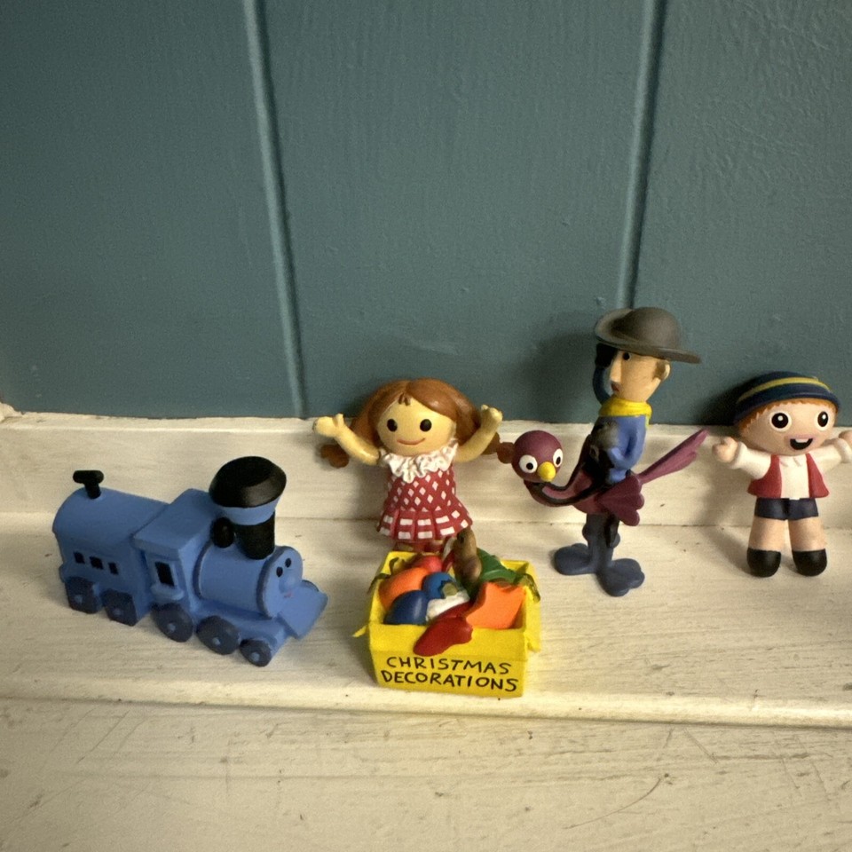 Misfit Toys LOT Rudolph the Red-nosed Reindeer Playing Mantis Cowboy ...