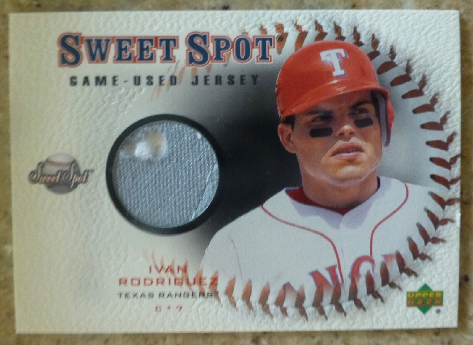 2001 - UPPER DECK SWEET SPOT - IVAN RODRIGUEZ - JERSEY CARD J-IR -TEXAS ...
