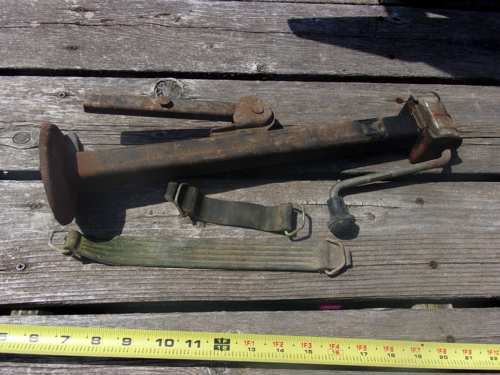 Fiat jack spare tire jack Factory OEM Late 60s 70s? Safety jack vintage ...