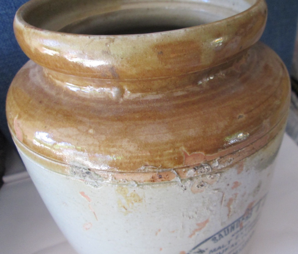 Household stoneware jar H. SAUNDERS & CO MALT EXTRACT MANUFACTURERS ...