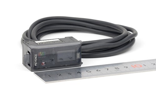 Keyence CZ-V1 Color Differentiatin G Sensor Amplifier tested | eBay