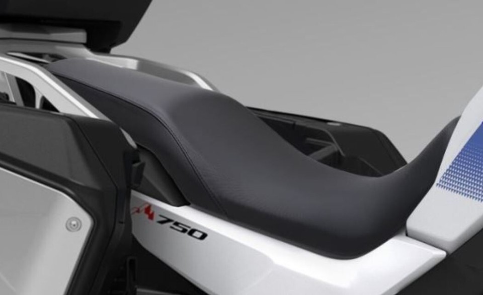 Genuine Honda XL750 Transalp Low (20mm Lower) Seat Black 08R74-MLC ...