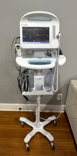 Welch Allyn Connex Vital Sign Monitor 6000 Series, Stand, SpO2 , NIBP ...