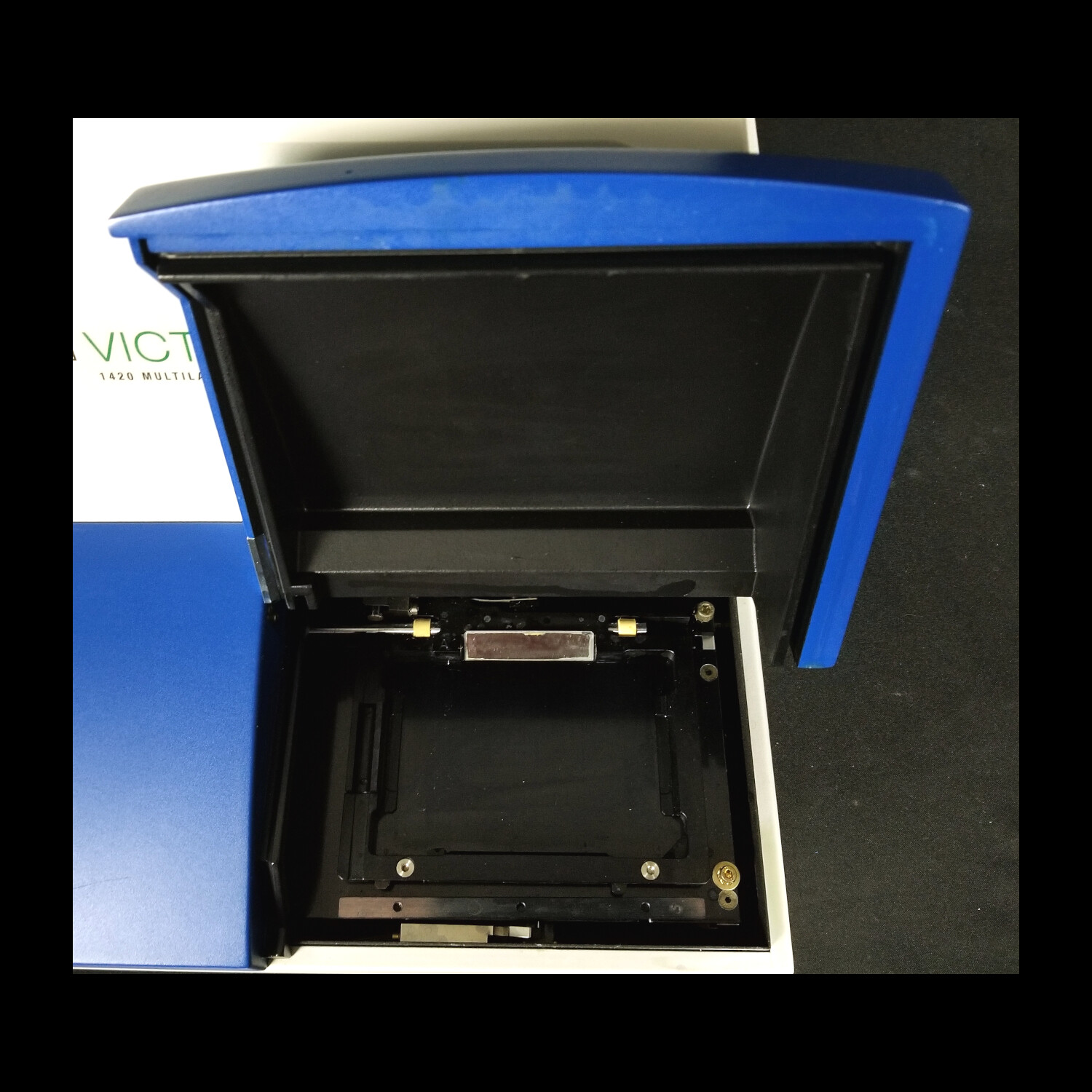 Perkin Elmer Wallac Victor 2 1420 Multilabel Counter Microplate Reader ...