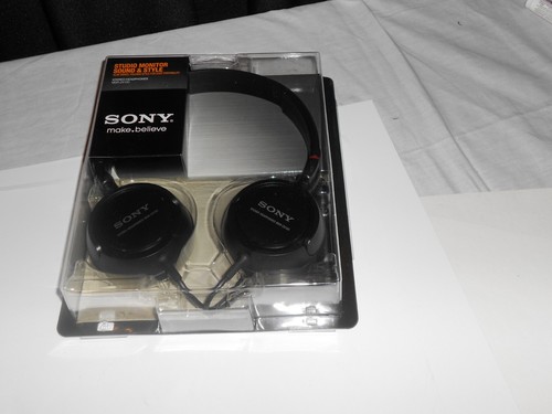Sony MDR-ZX100 Stereo Headphones Studio Monitor Sound Blue NIP-(9G) | eBay