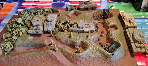 Airfix 1.72 Vehicles, Guns, 130+US Paratroopers & Plastic Trench ...