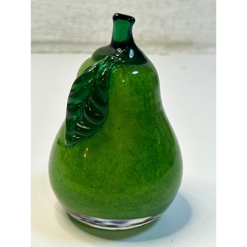 Vintage Green Hand-Blown Art Glass Pear Paperweight R.o.C. Made In ...