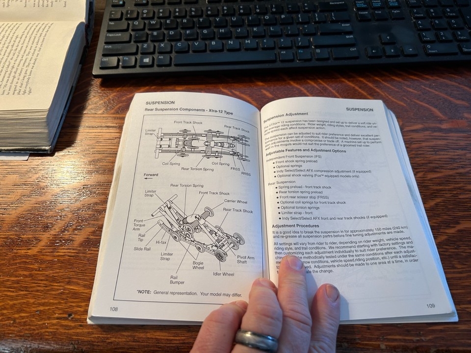 Factory owners / maintenance manual, 1998 Polaris snowmobiles, 148 pg ...