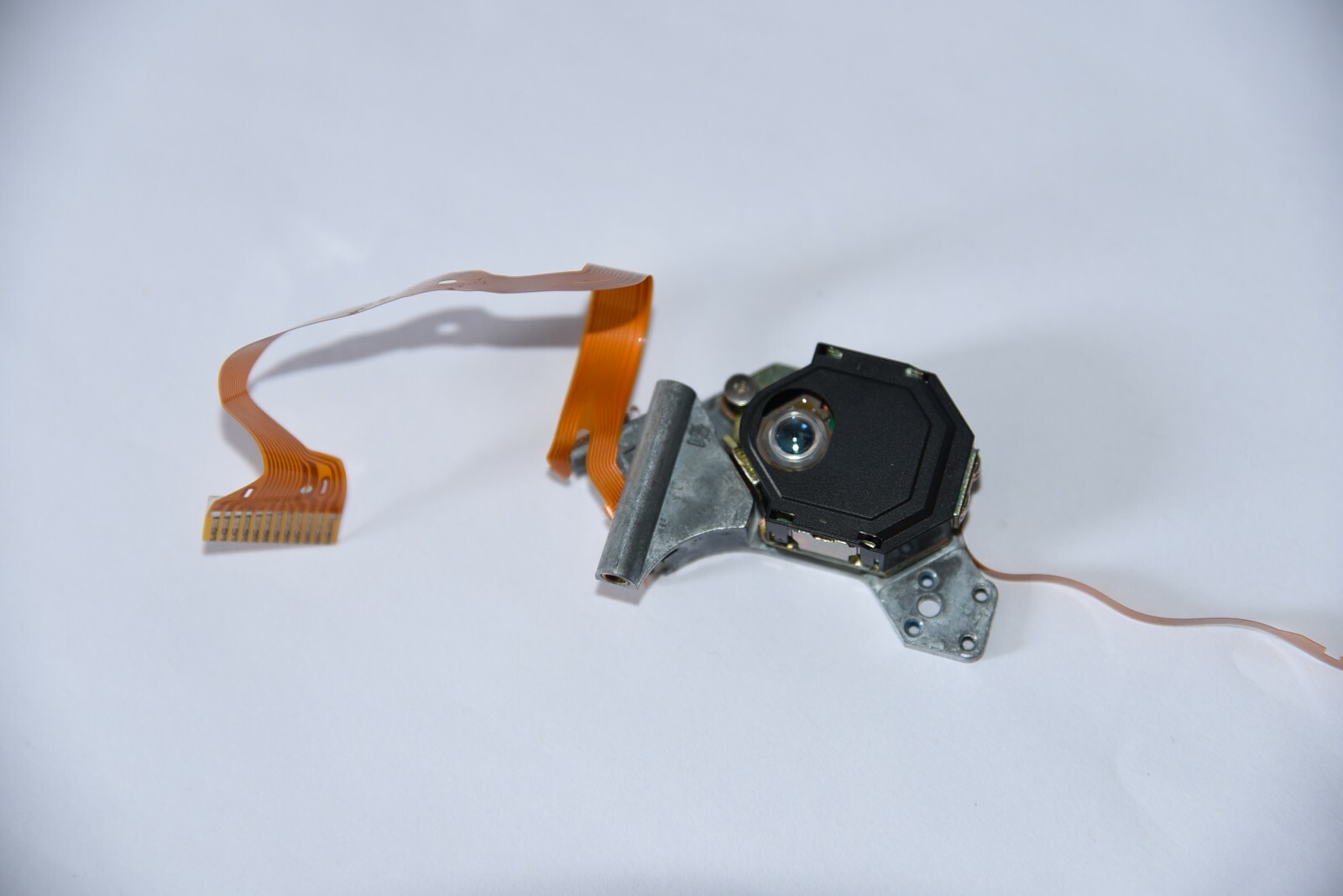 1PCS Sony KSS-220A Laser For Sony Discman D-555 D-z555 D-88 | eBay