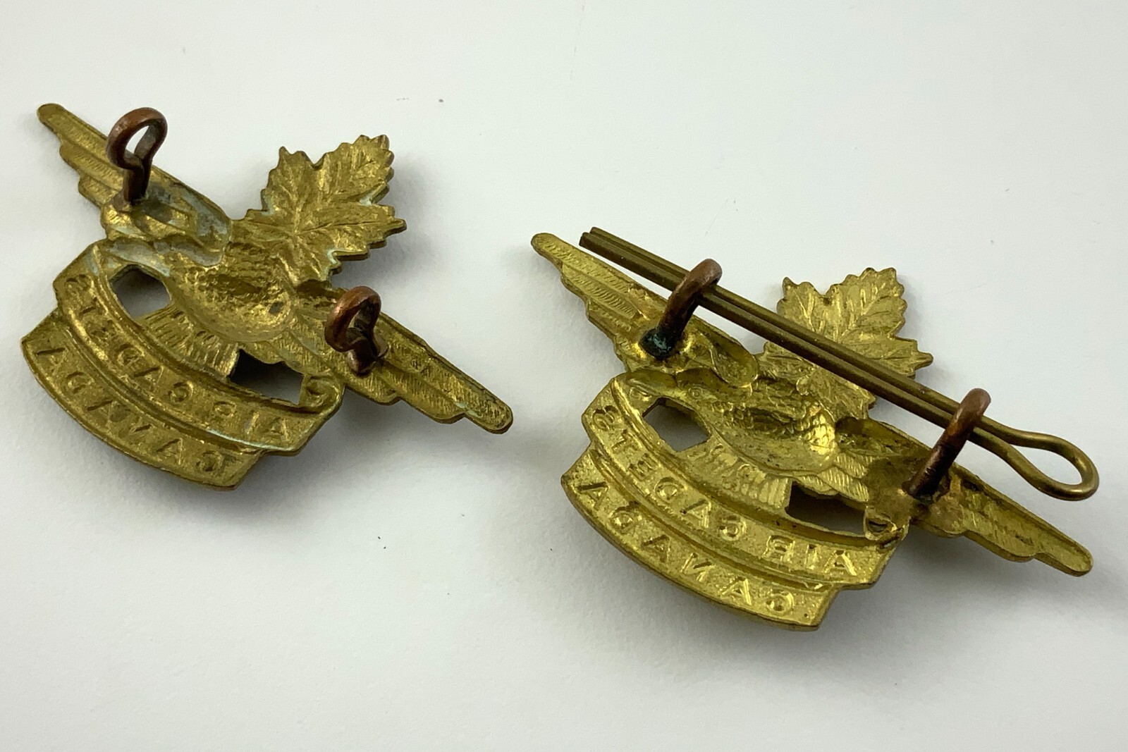 Air Cadets Canada Cap Badge RCAF Royal Canadian Airforce Lot of 2 BB507 ...
