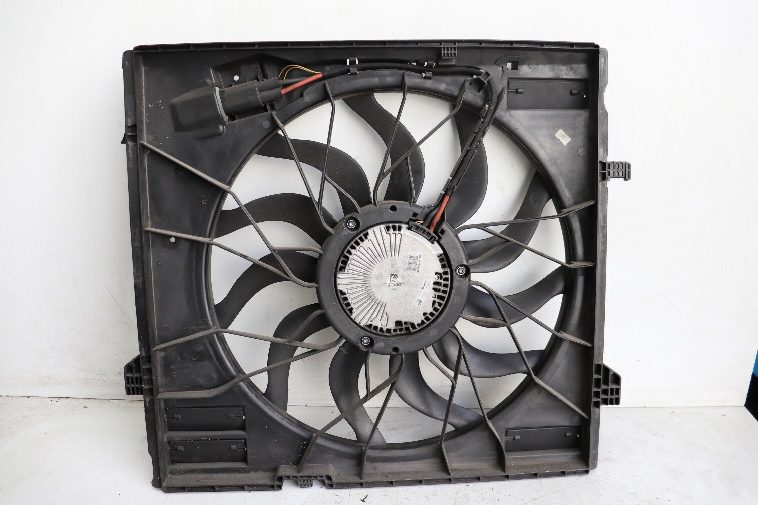 Mercedes Benz ML63 AMG W166 2013 Radiator Fan A0999067100 J167 | eBay