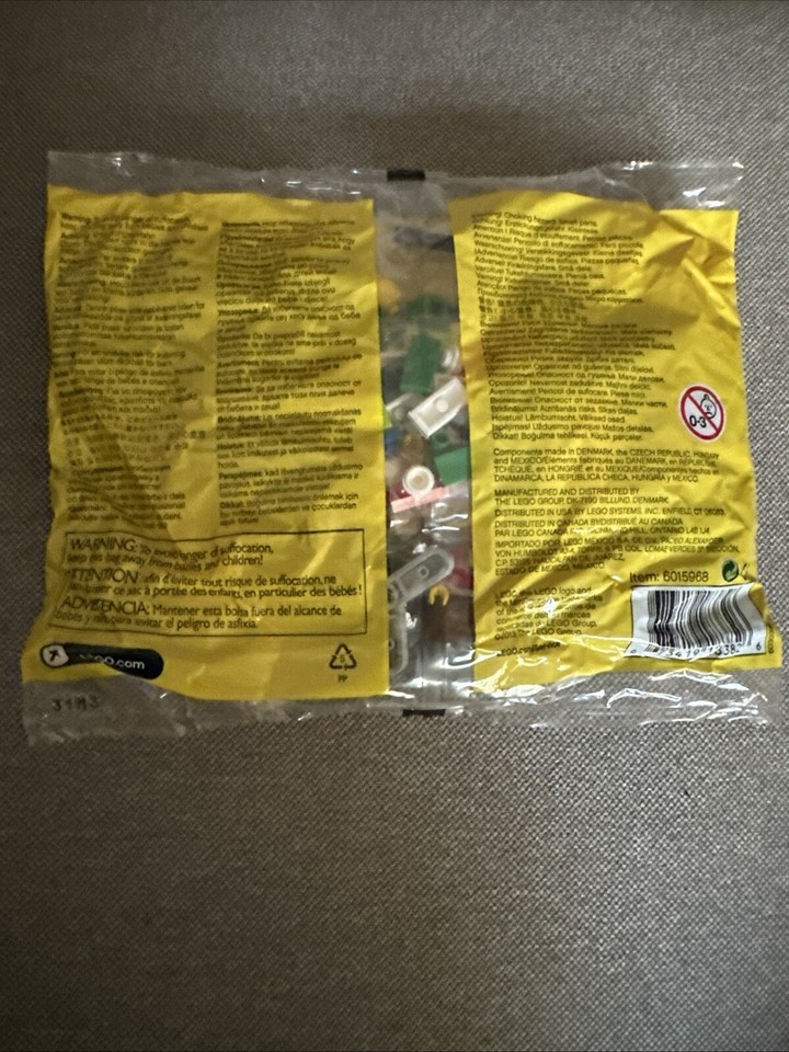 LEGO Decorating The Christmas Tree Mini Figures Train 40058 New Factory ...