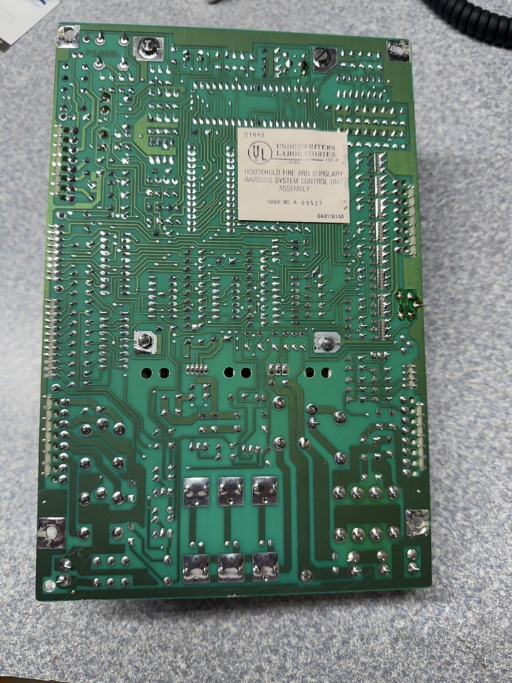 Moose Z1100e Control Panel Board With 8 Zone Expander Board. Total 16 ...