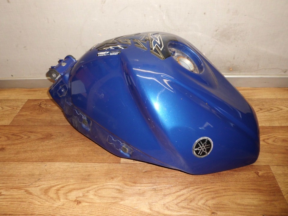 Yamaha YZF R1 RN09 02-03 Kraftstofftank Tank Benzintank | eBay