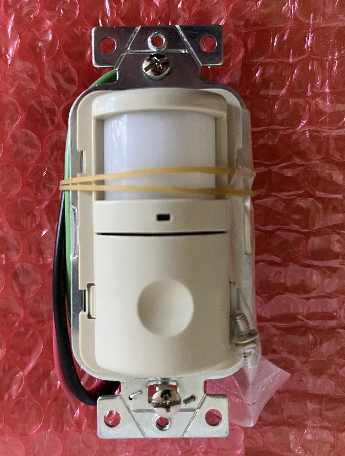 Hubbell Sensor Wall Switch Occupancy Sensor,Pir,1200 Sq Ft, 120V 600 ...