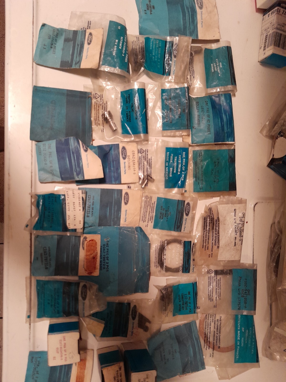 Lot set of 30 Vintage NOS small Ford parts | eBay