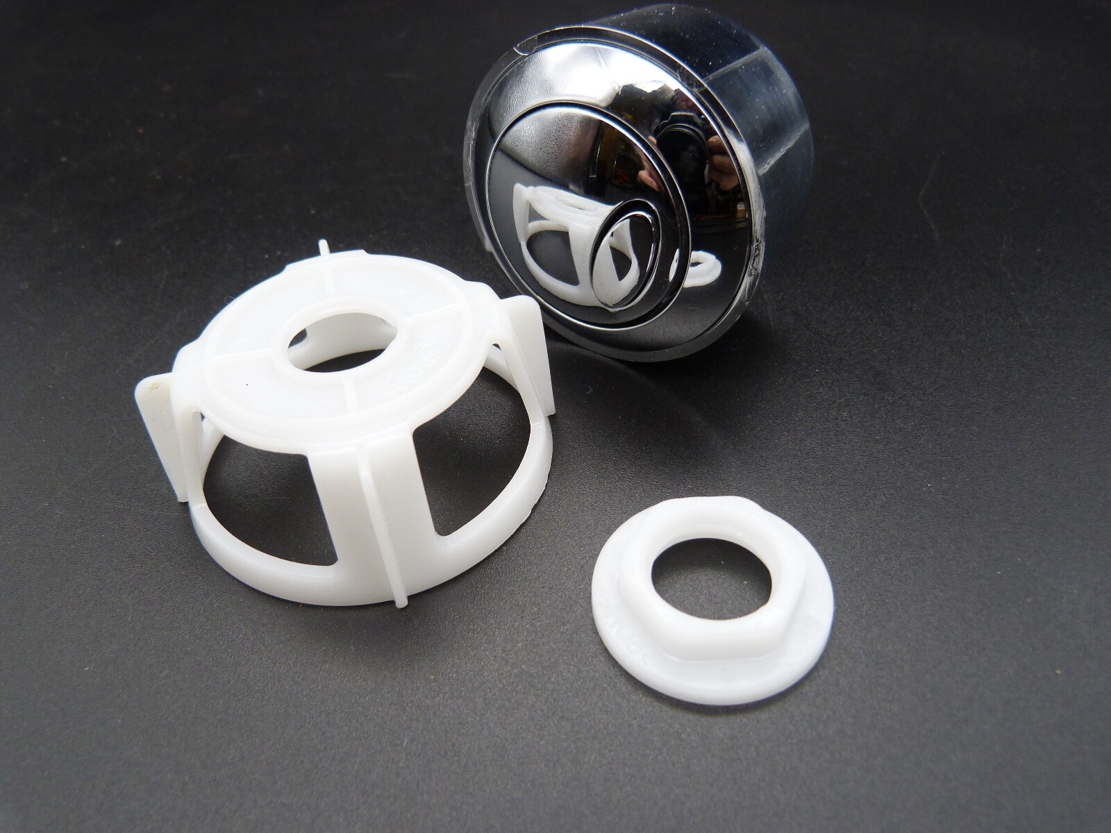 Fluidmaster Dual Flush Push Button Valve Replacement Button | eBay UK