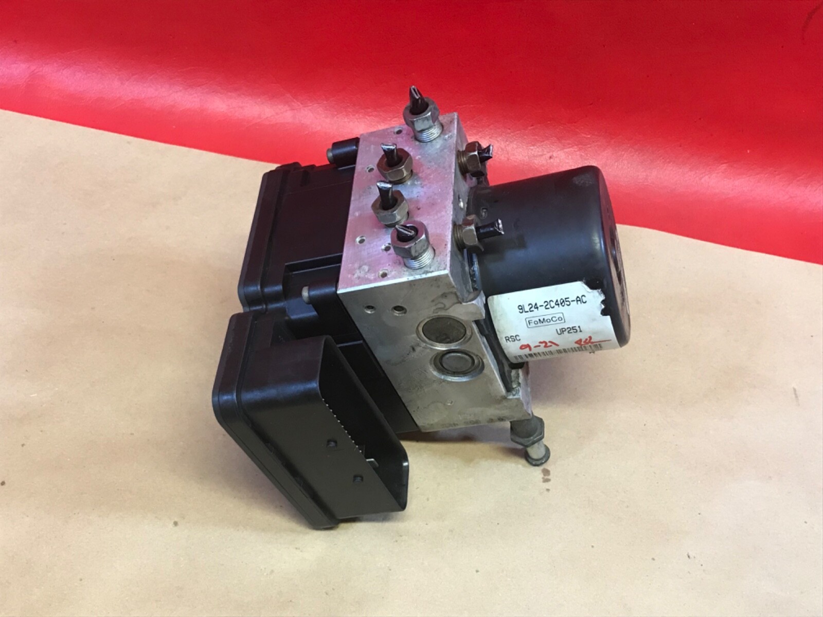 2009-2010 Ford Explorer ABS Anti Lock Brake Pump Assembly 9L24-2C405-AC ...