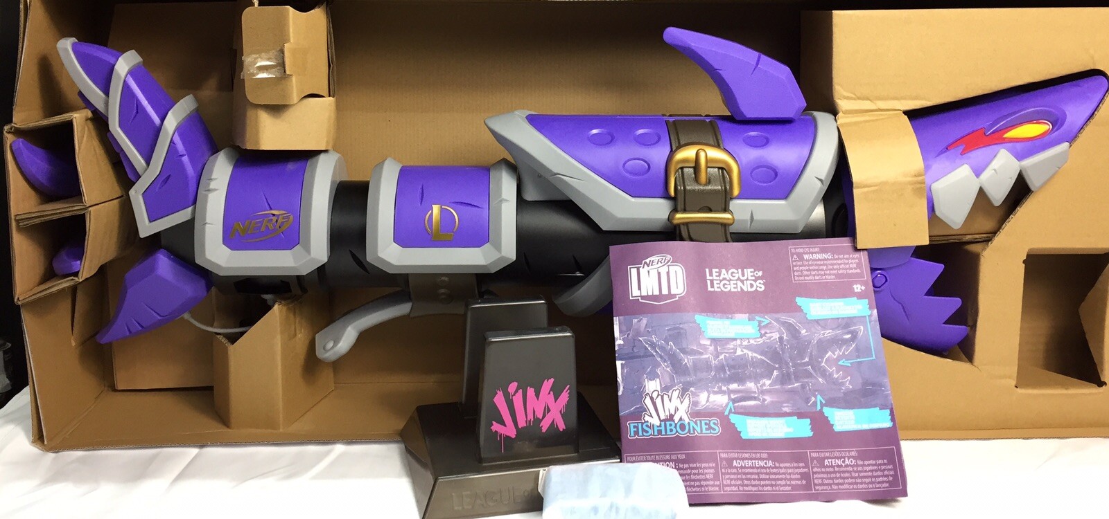 Nerf Limited League of Legends Zinc Fishbone Blaster, Drum Loading 18 Darts