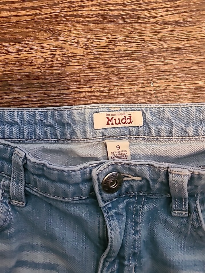 Mudd Cut-Off Fringe Low Rise Denim Shorts Ladies Size 9 Pre-Owned ...