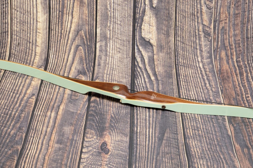 Vintage Bear Archery Black Bear Bow 40# | eBay