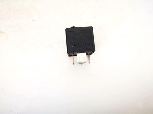 61366901469 Relais v23136-j6-x48 61.36-6901469 for BMW 5-Series 2 ...