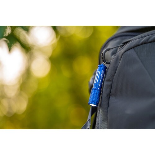 Clip & Olight I3E EOS Olight Stellar Blue EDC Keychain LED Flashlight ...