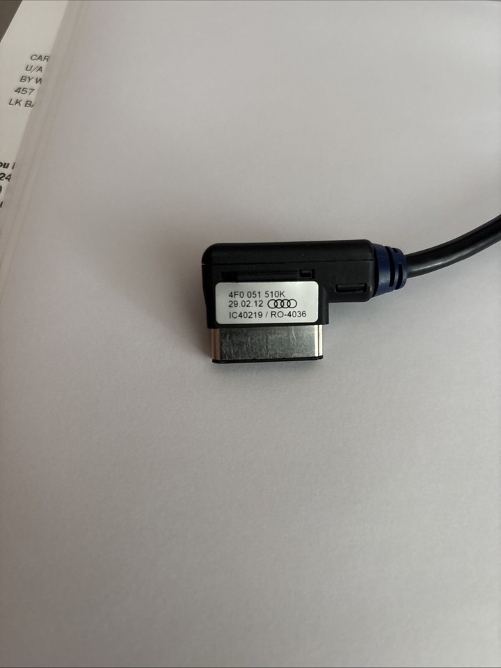 Audi Apple iPhone iPod Audio Cable OEM IC40219 / RO-4036 | eBay