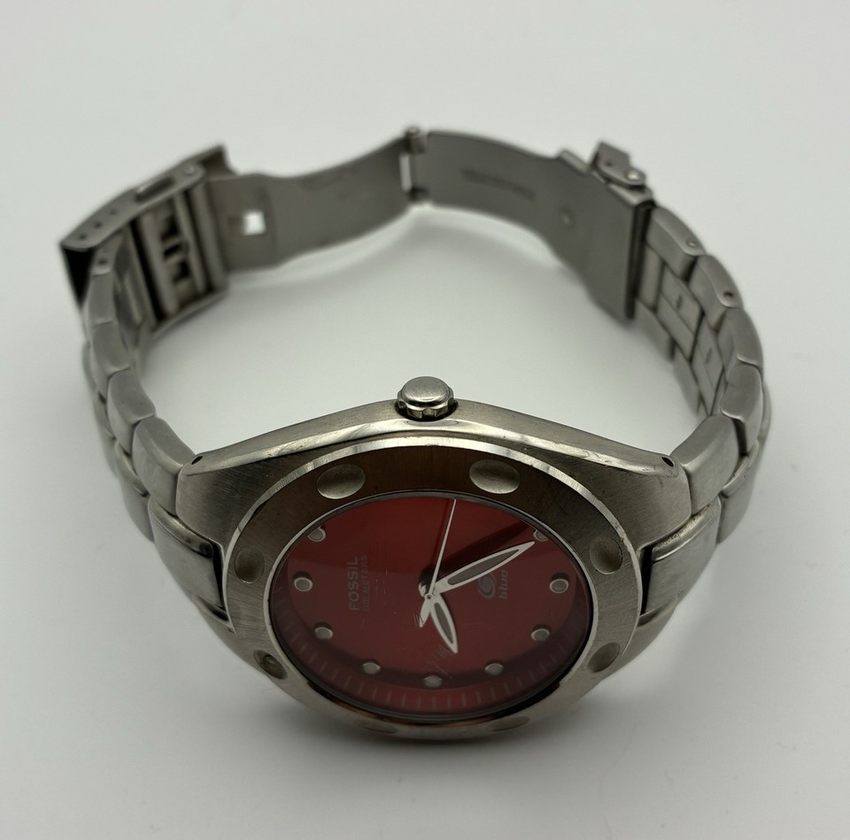 Fossil Blue Stainless Steel Silver Men's Watch 100M AM-3315 Needs ...