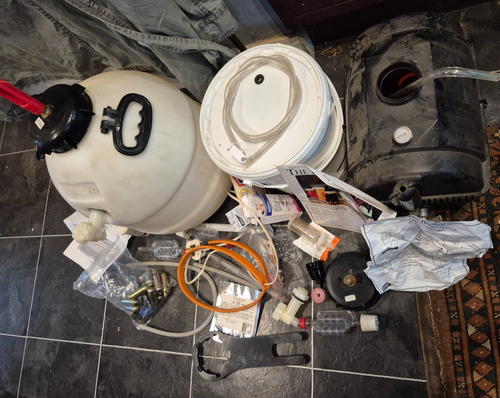 Home brewing/winemaking equipment - Beer Machine/King Keg/Fermentation ...