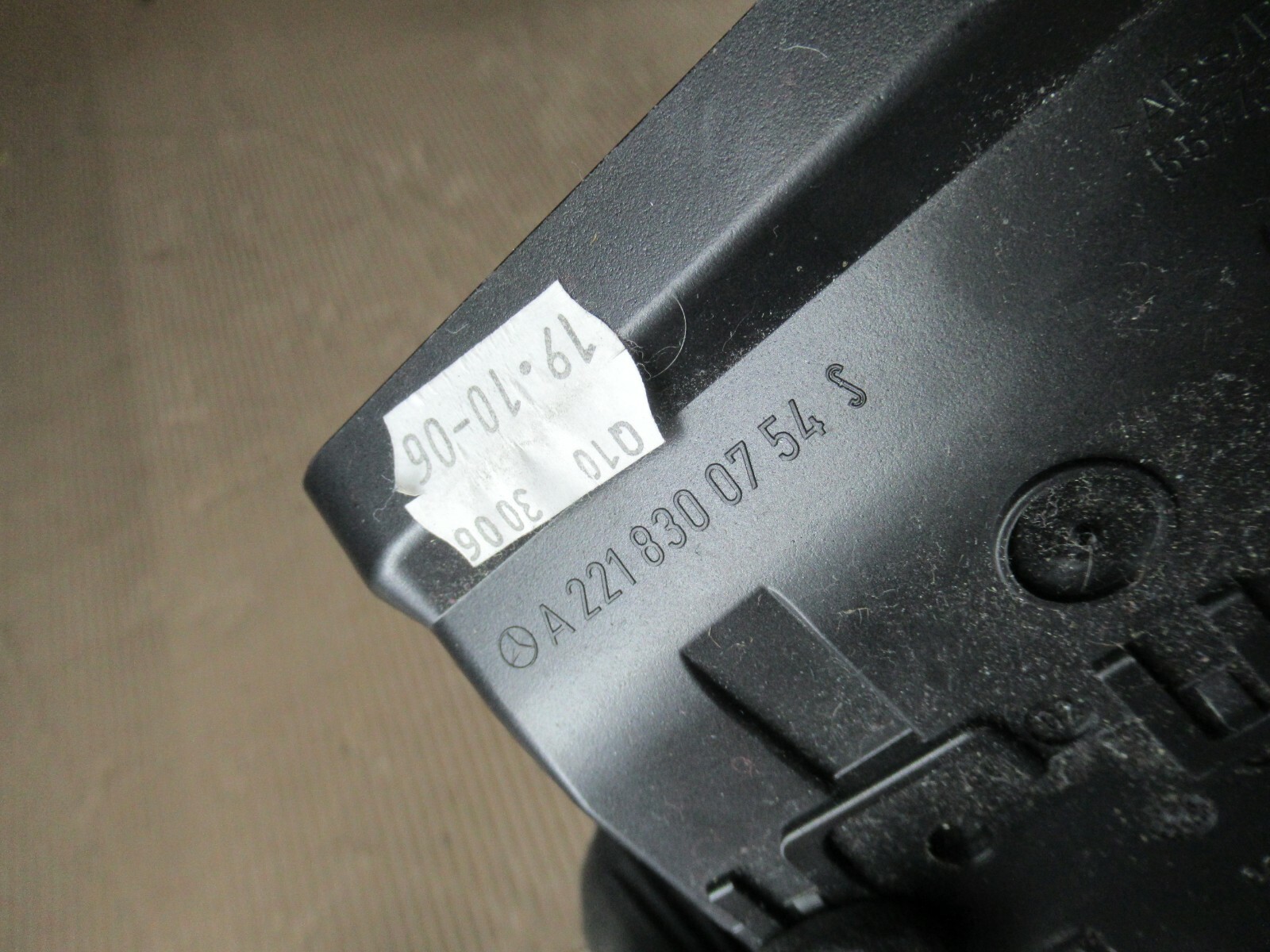 Rear Air Vent Center Console MERCEDES W221 W216 S600 CL600 OEM ...