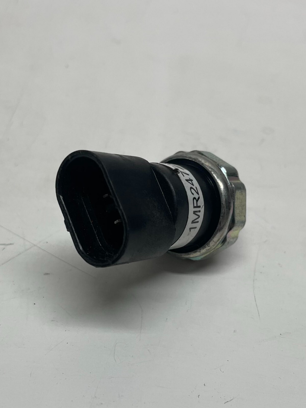1MR2472M2 / 25165995 Genuine Volvo Pressure Switch OEM - New | eBay
