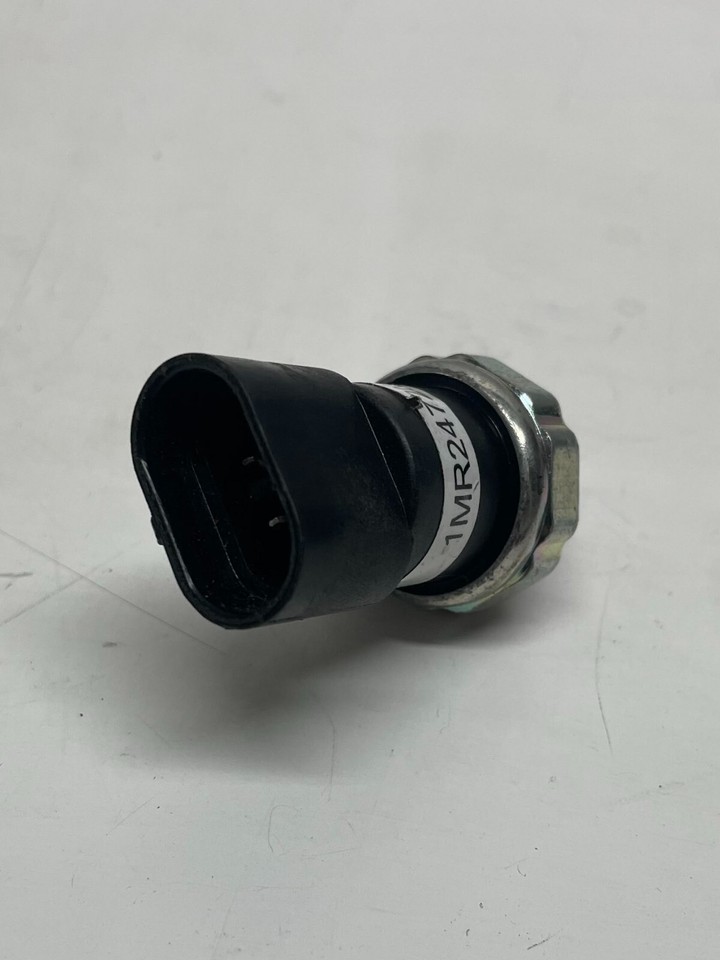 1MR2472M2 / 25165995 Genuine Volvo Pressure Switch OEM - New | eBay