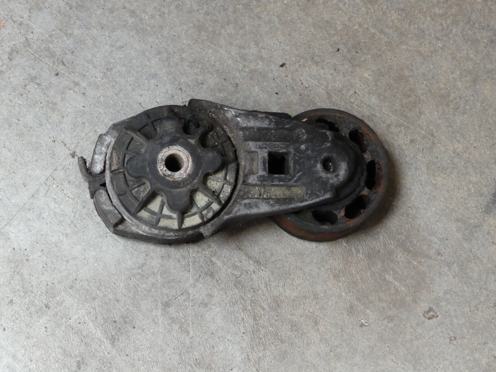 Accessory Drive Belt Tensioner Assembly Dayco 89442 | eBay