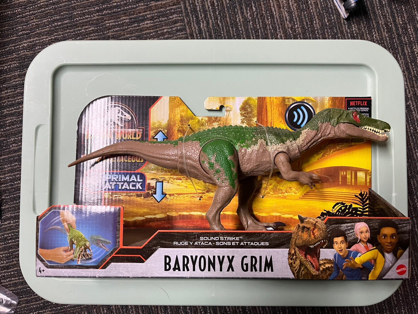 Jurassic World Camp Cretaceous Sound Strike Baryonyx Grim