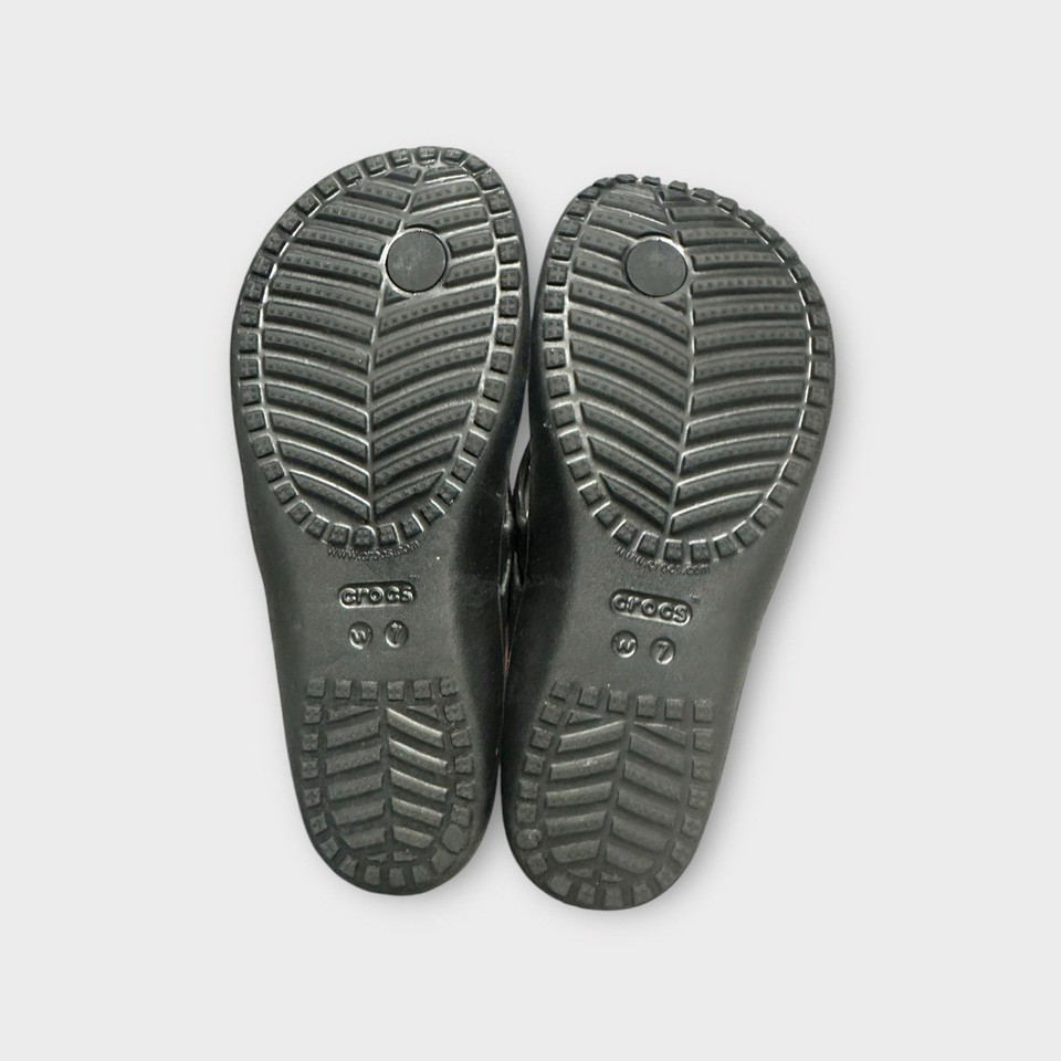 Crocs Cherry Print Flip Flops NWOT 7w | eBay