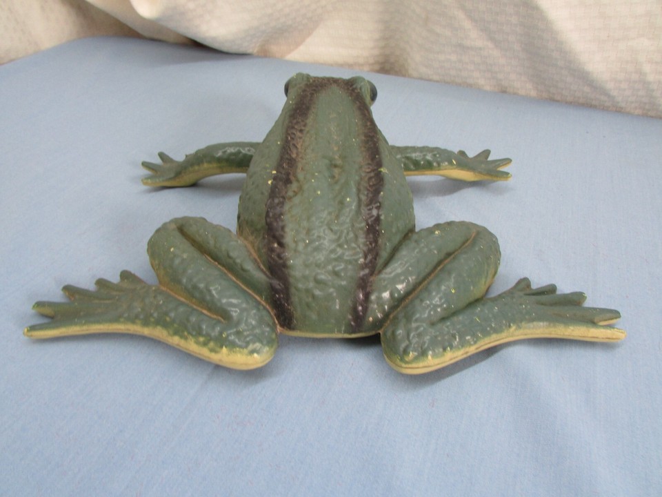 Croaking Frog With Motion Activated Sensor | eBay